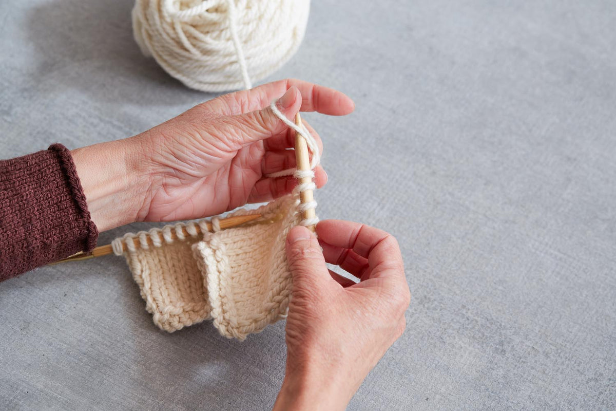 How to Backwards Loop Cast-On – Cocoknits